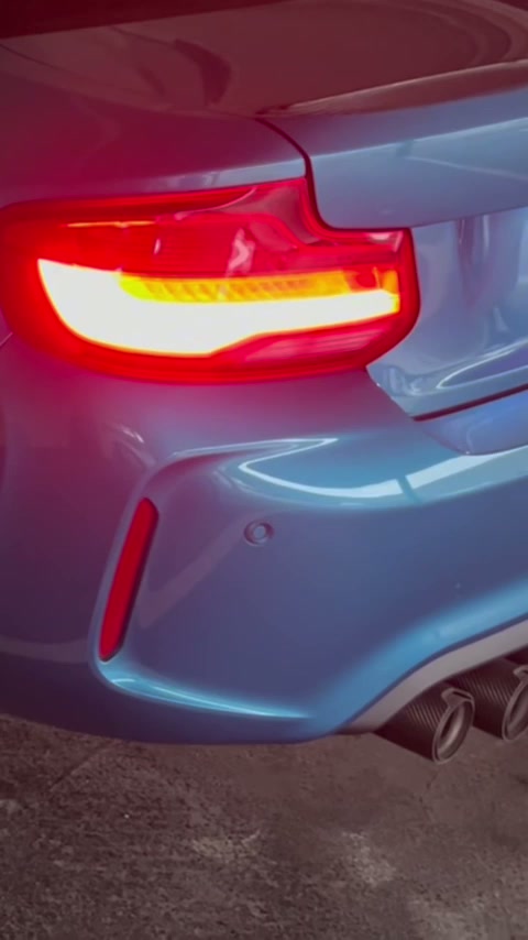 BMW M2 cold start w/ M performance exhaust