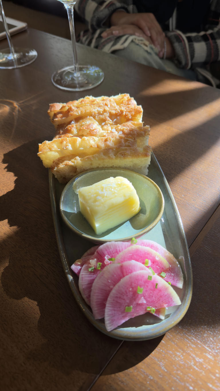 This Pennsylvania wine bar is celebrating women winemakers one glass at ...