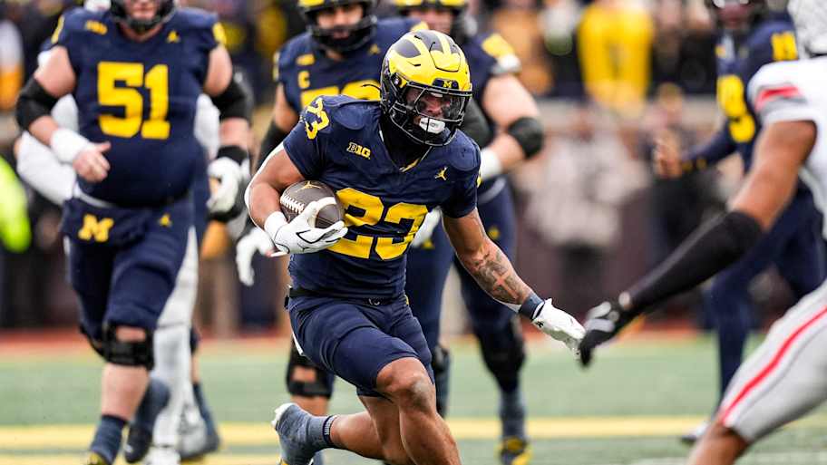 Post-transfer portal depth chart for Michigan's offense