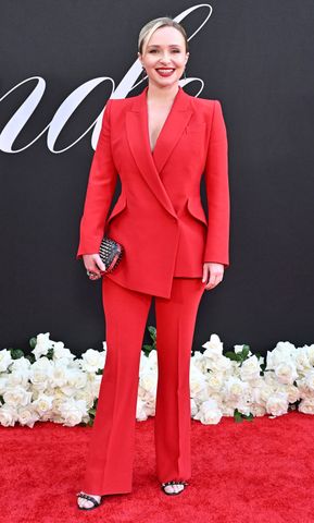 Hayden Panettiere reveals the cover of memoir “This Is Me”: ‘Some ...