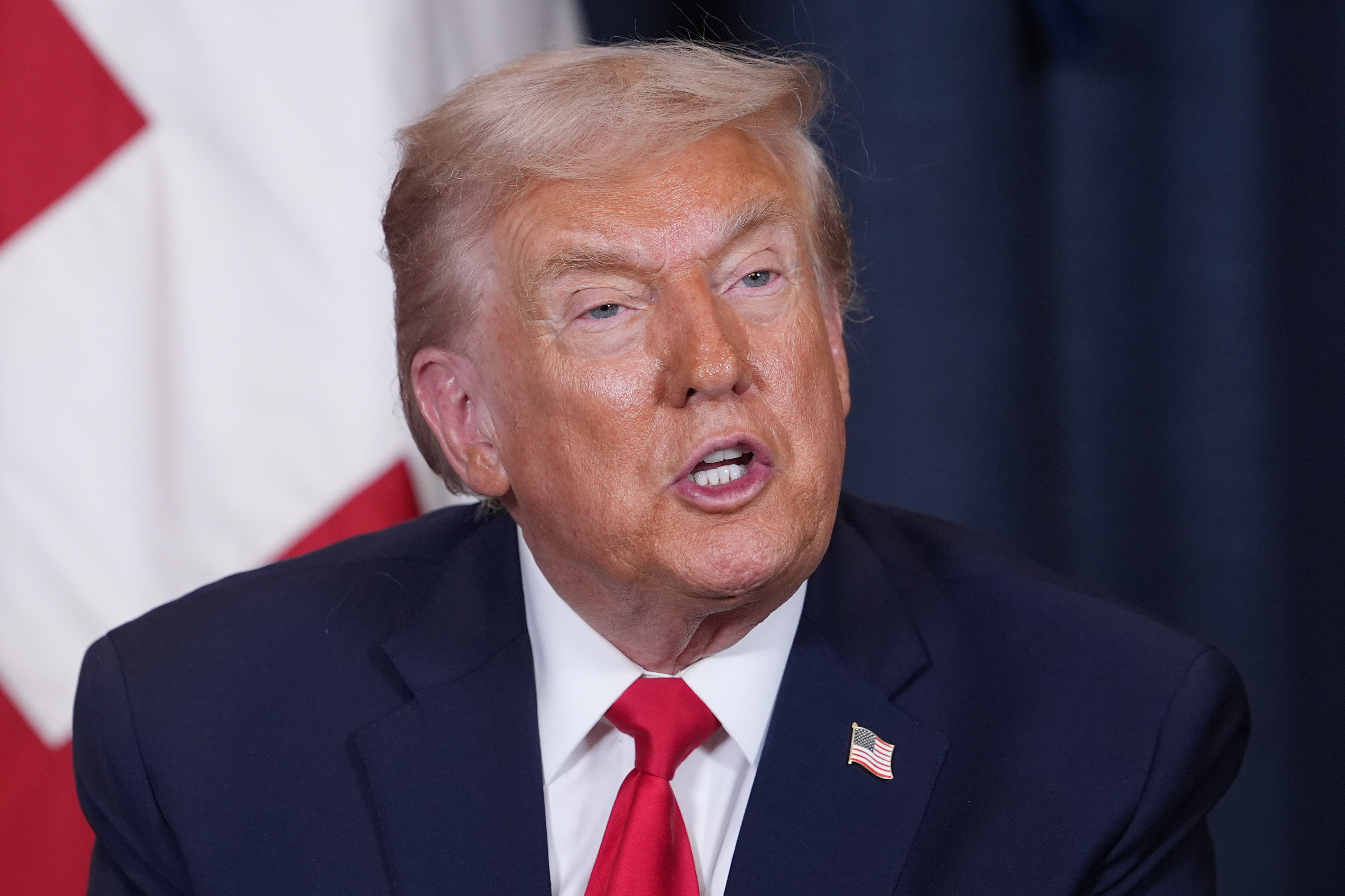 Stimulus check update: Will Trump send out tariff rebates before June?
