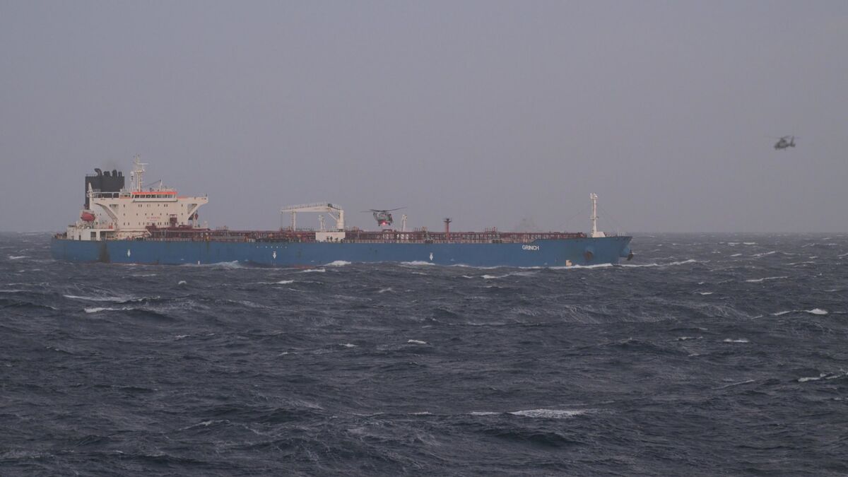 Le « Grinch », pétrolier soupçonné d’appartenir à la flotte fantôme ...