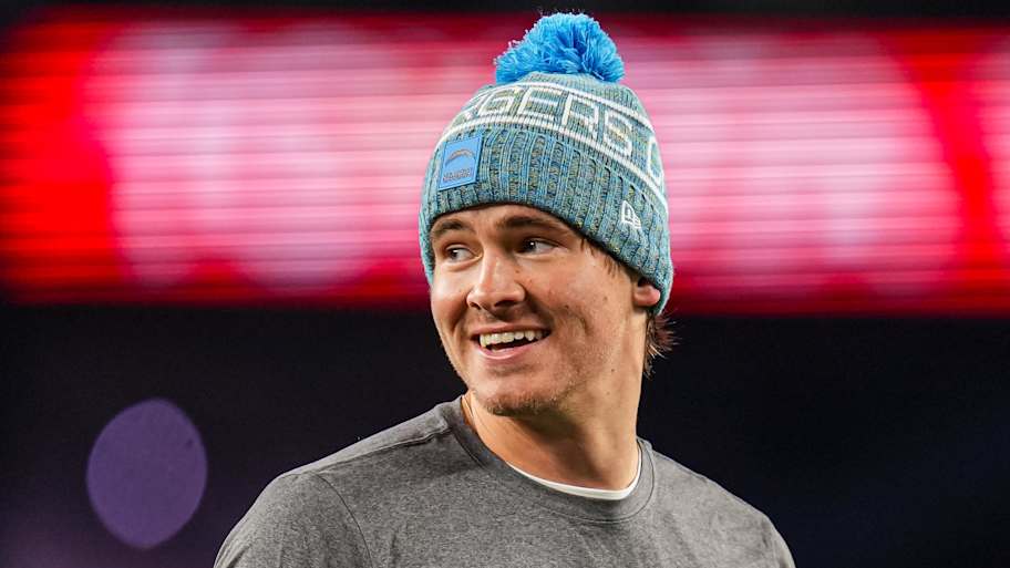 Mike McDaniel is here, and Chargers' Justin Herbert is now out of excuses