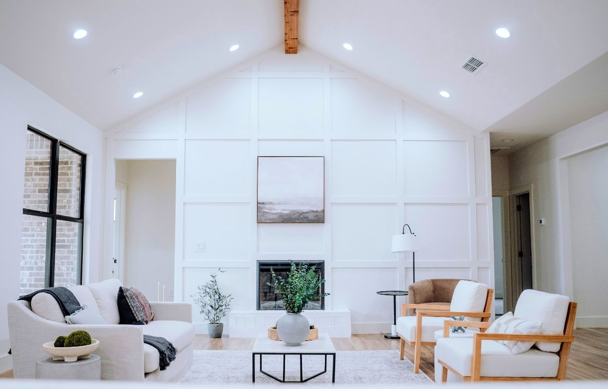 14 design choices that instantly make ceilings feel higher