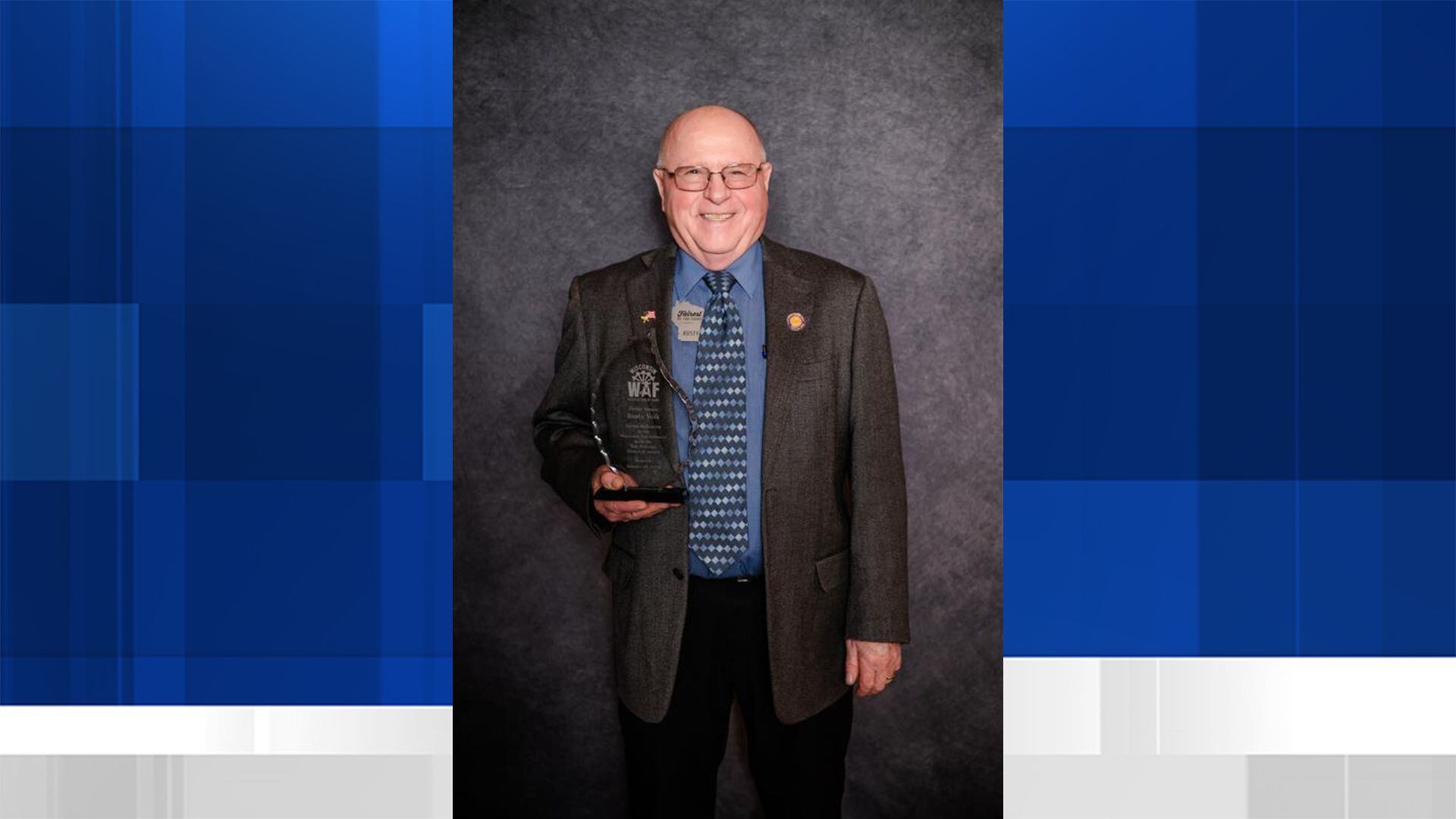 Rusty Volk awarded Wisconsin Association of Fairs recognition