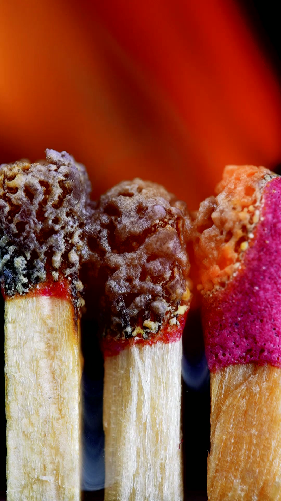 Matchs vs soldering iron in #macro #urday