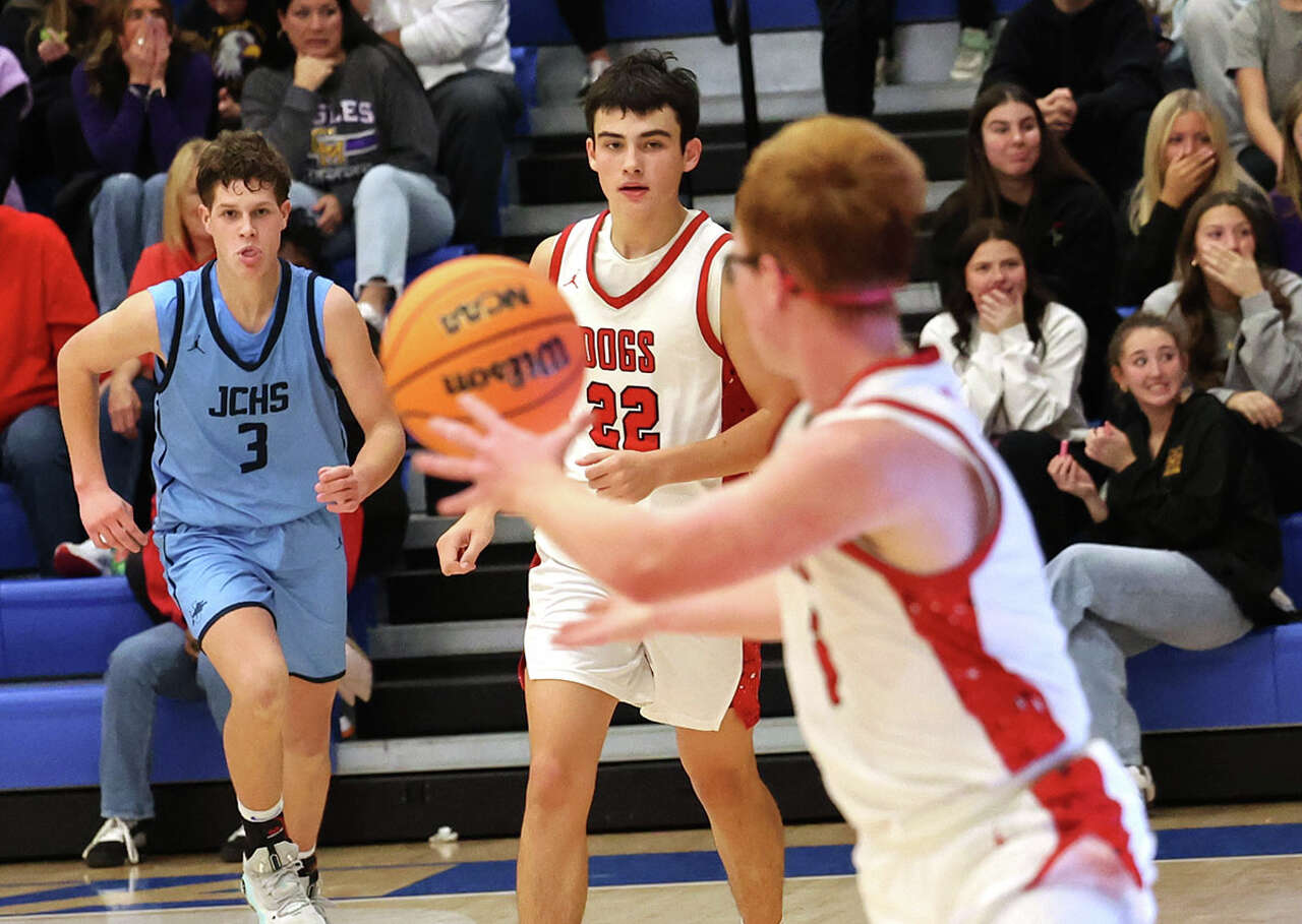 Bunker Hill poses threat, but falls to Staunton in county semifinals