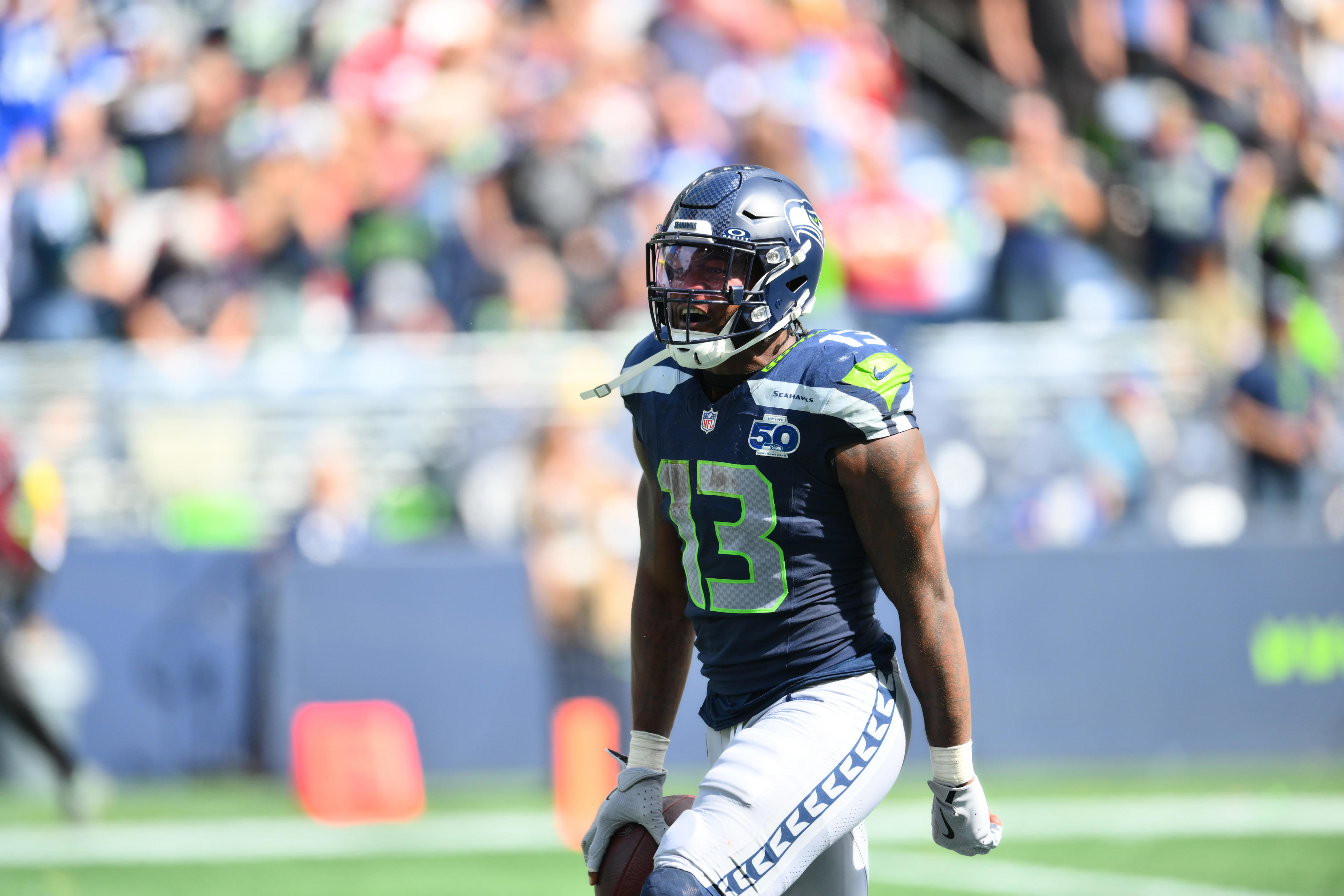 Matthew Stafford: Ex-Rams LB Ernest Jones is 'playing at an all-time level'