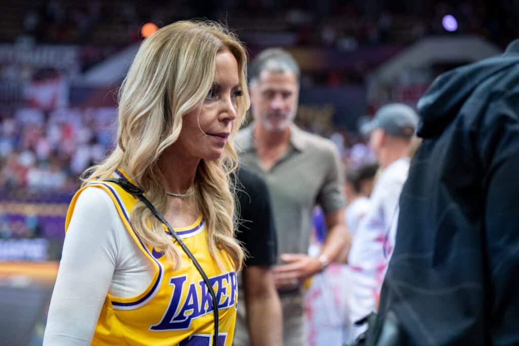What Jeanie Buss did on Instagram shows her true stance on LeBron James ...