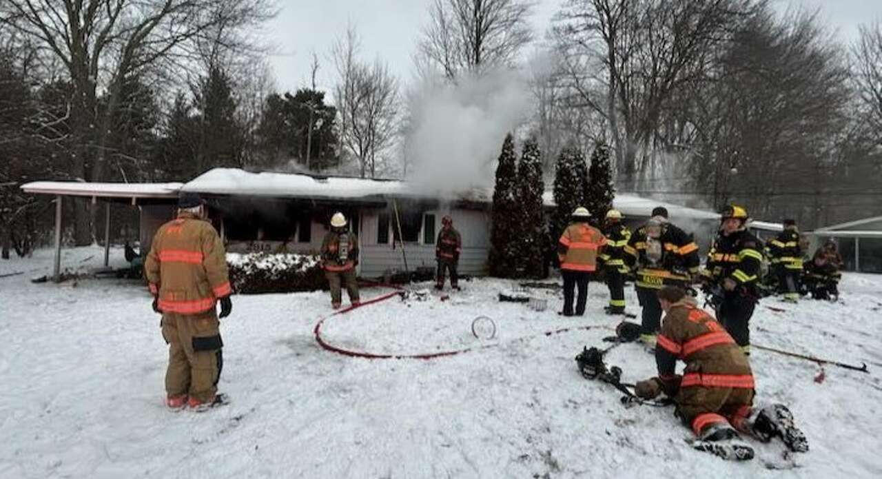 Fire displaces six people in Midland Township