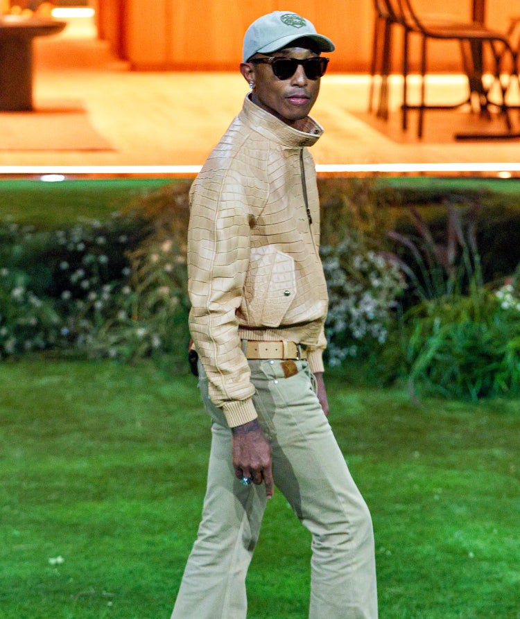 15 iconic Paris Fashion Week celebrity looks