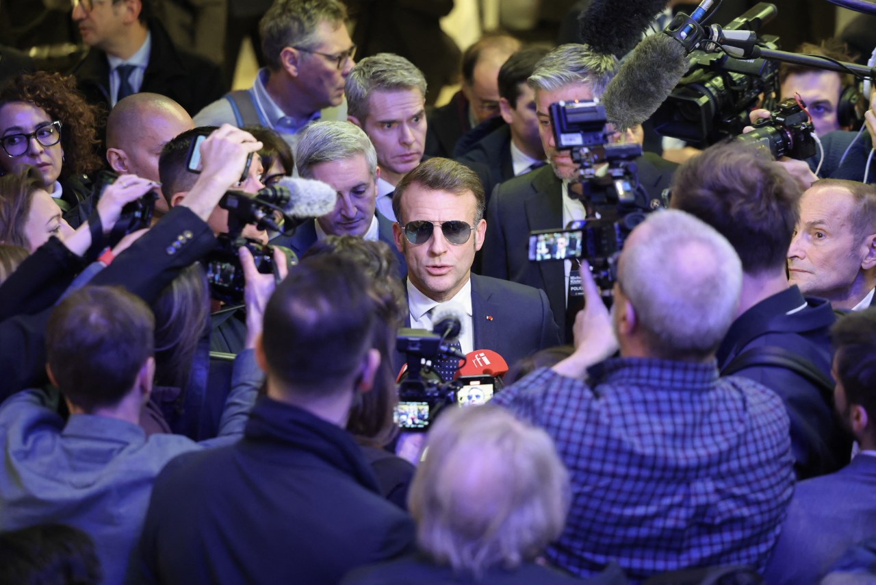 Forget Greenland. Macron’s sunglasses take over Davos.