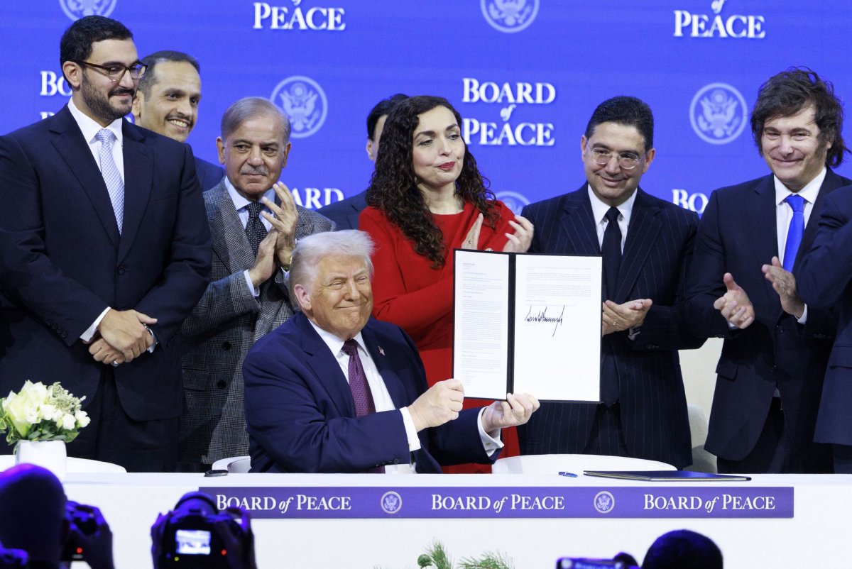 Trump hosts Board of Peace signing ceremony at Davos