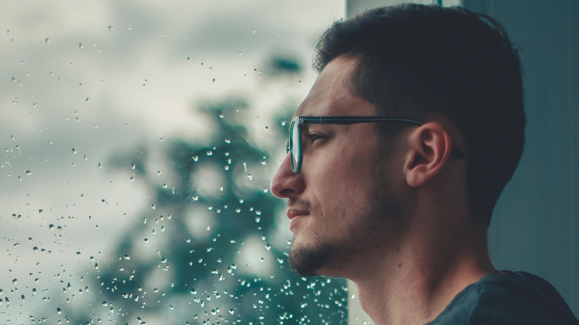 The 10 biggest regrets people have & 10 things no one ever does