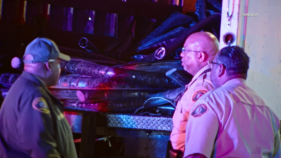 Suspected fiber optic thieves arrested after LADWP workers follow box truck