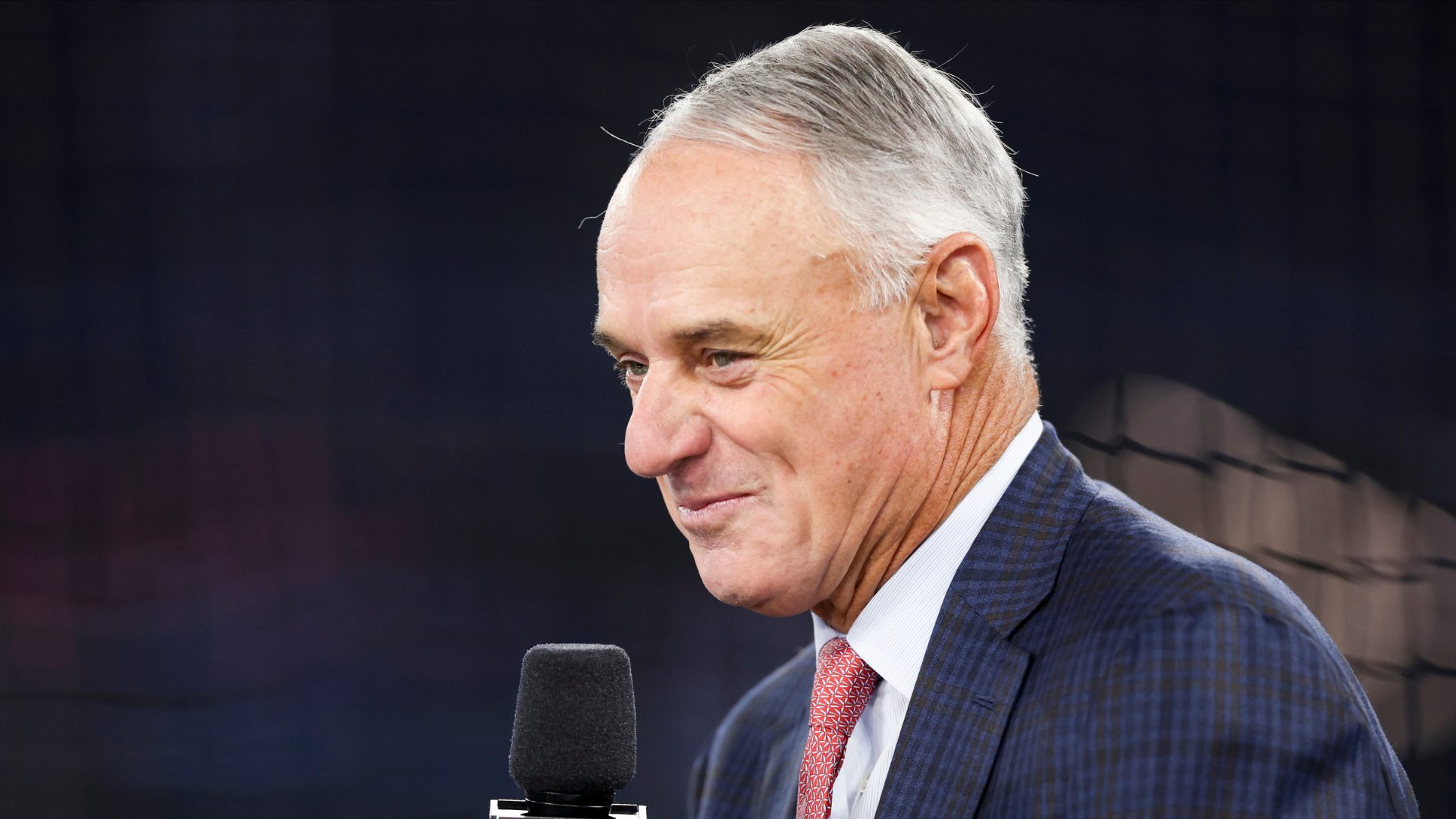 Batting around: Does MLB need a salary cap?