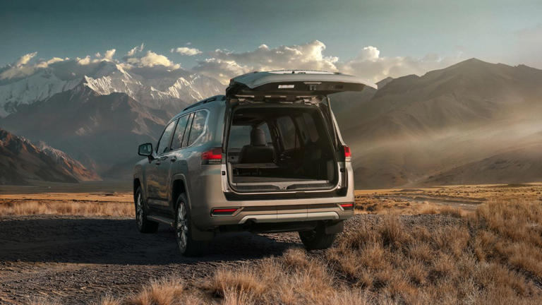 Toyota Land Cruiser 300 expands into Eastern Europe with hybrid power