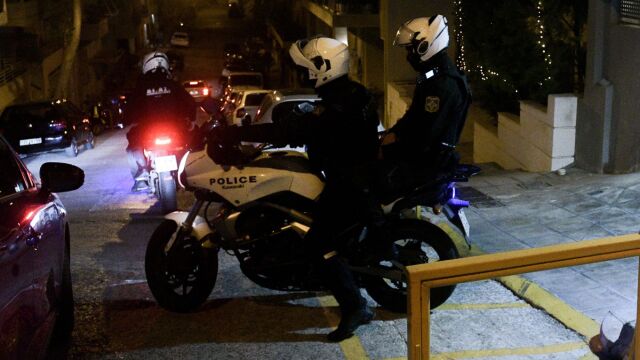 Λάρισα: Άντρας περπατούσε και έβριζε όποιον συναντούσε στο δρόμο του