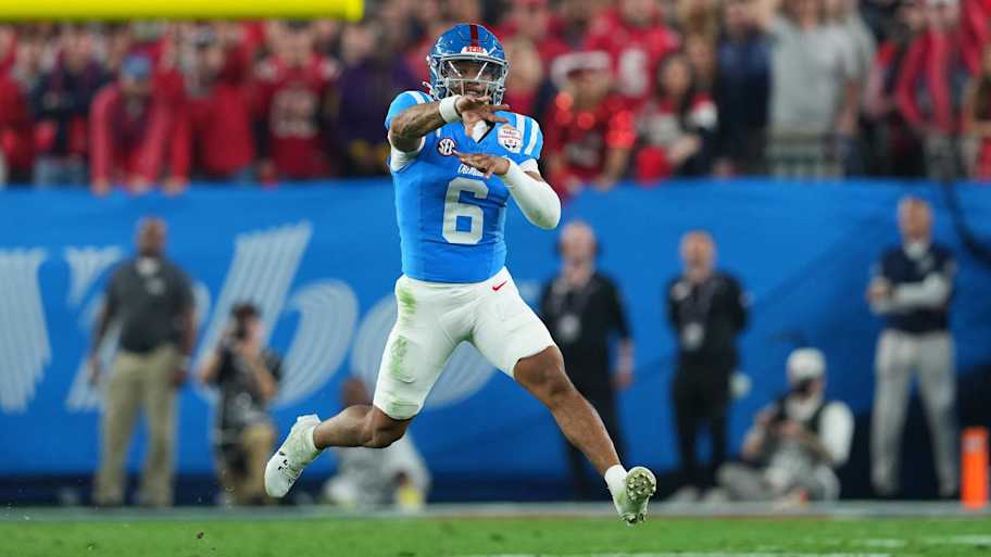 $1.6 million college football QB named 'round 1 prospect' for NFL