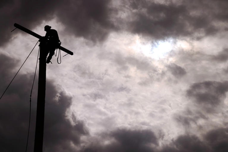 How can I prepare for a power outage ahead of the winter storm?