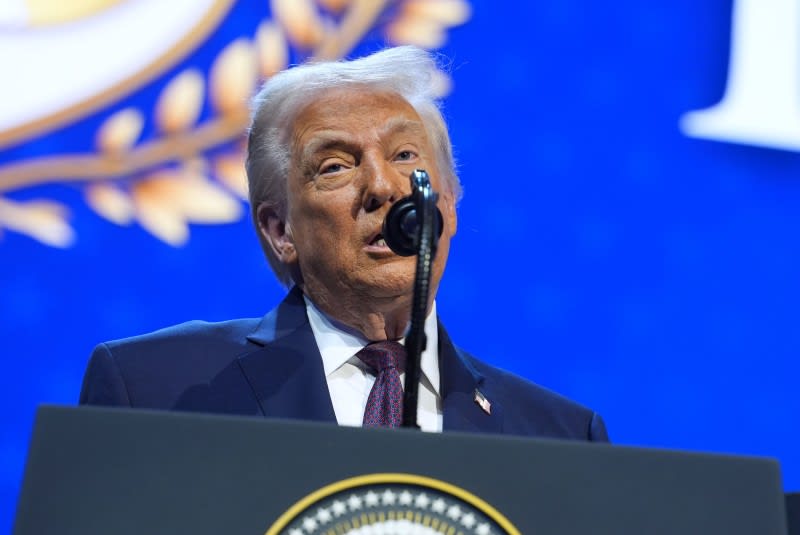 Trump threatens to sue over weak poll results