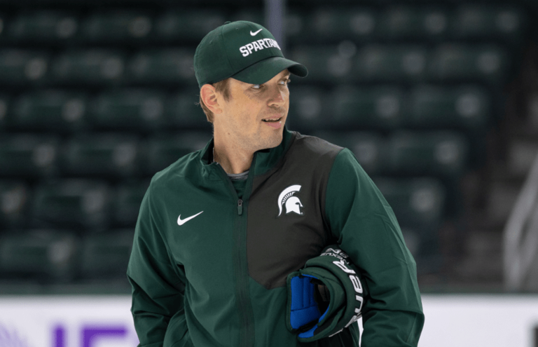 As Michigan State men’s hockey prepares for Minnesota, it mourns the ...