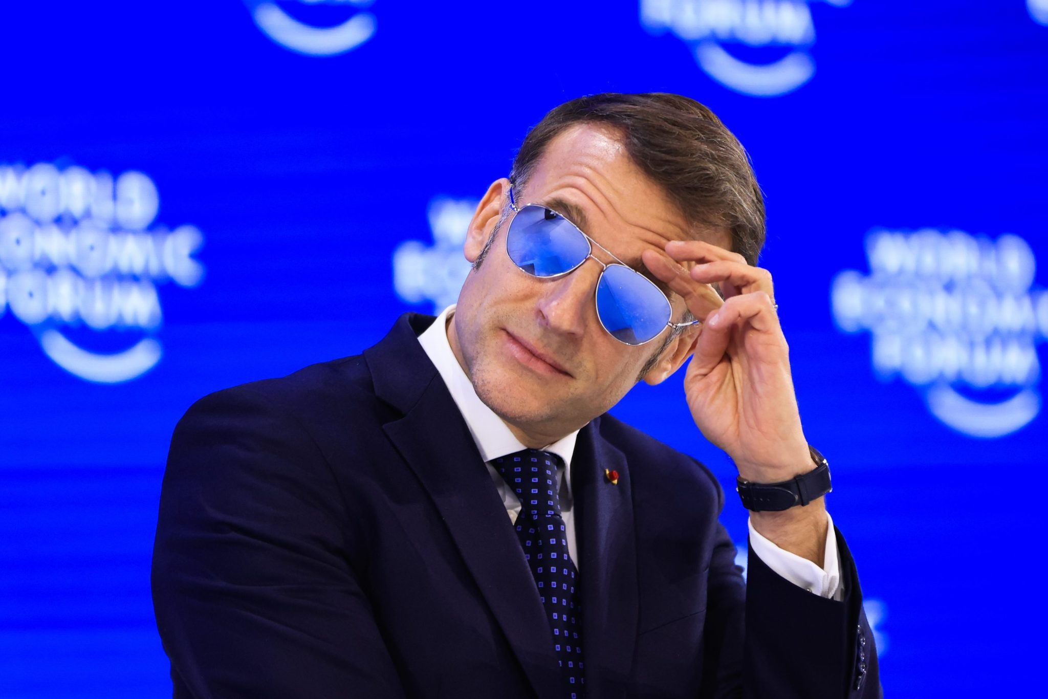Emmanuel Macron’s 'Top Gun' aviator glasses in Davos drive obscure ...