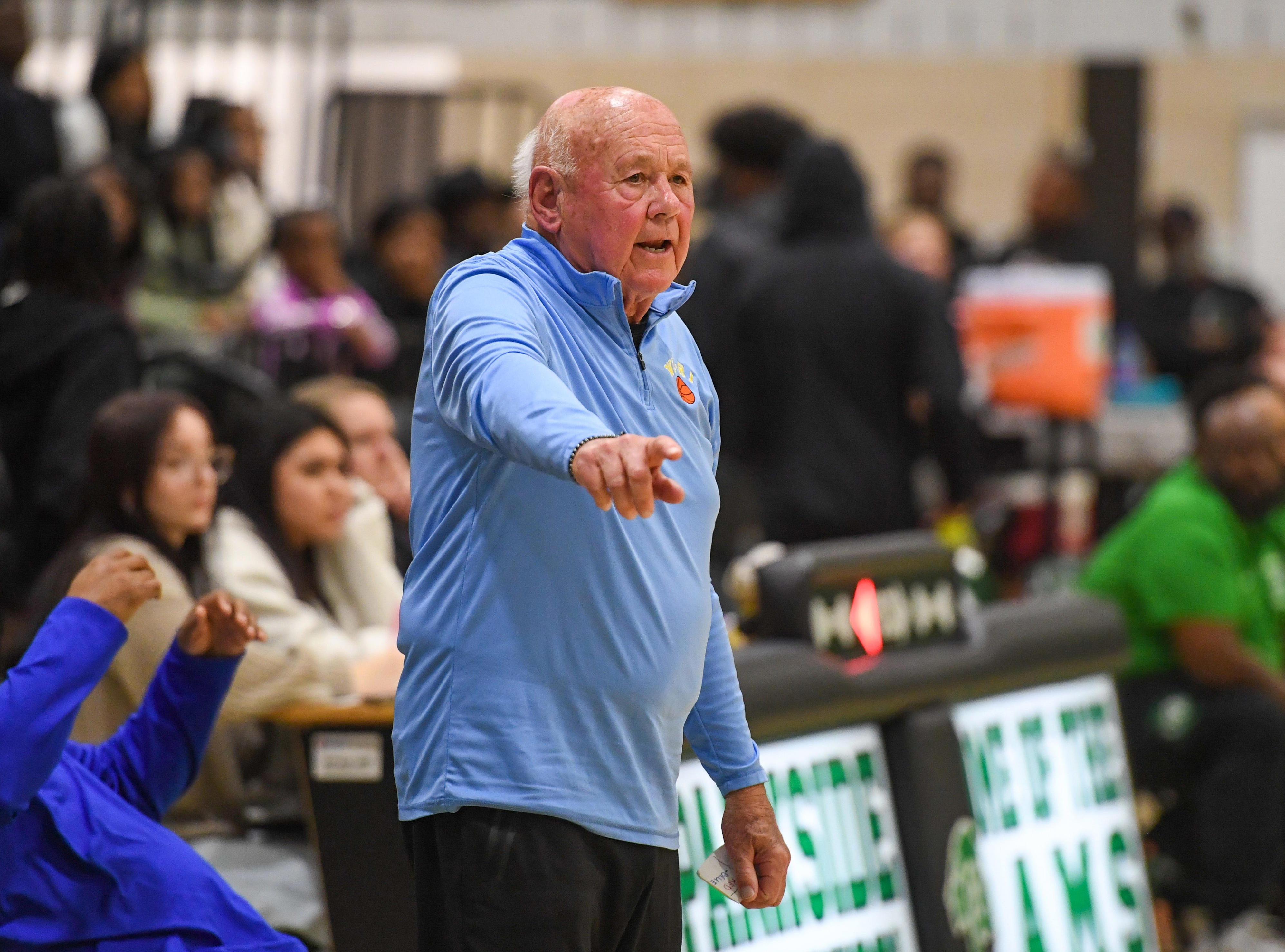 Wi-Hi to honor longtime head coach Butch Waller in final season