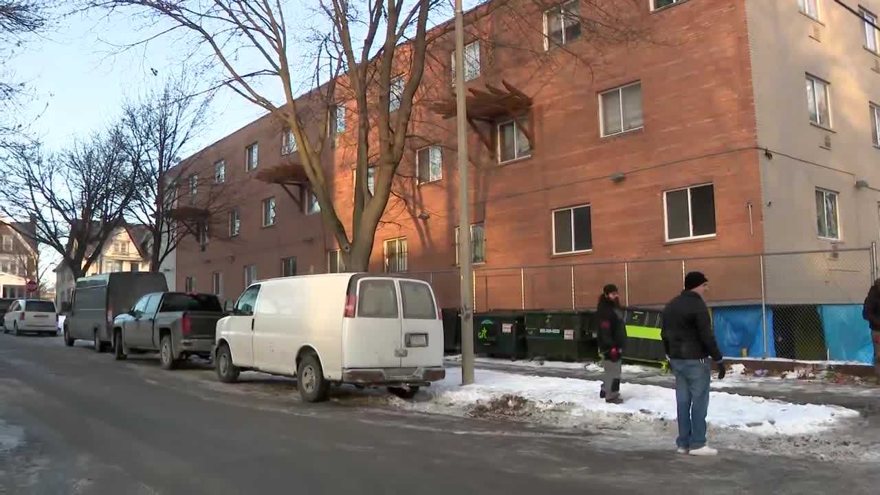 Milwaukee apartment building evacuated due to lack of heat, water