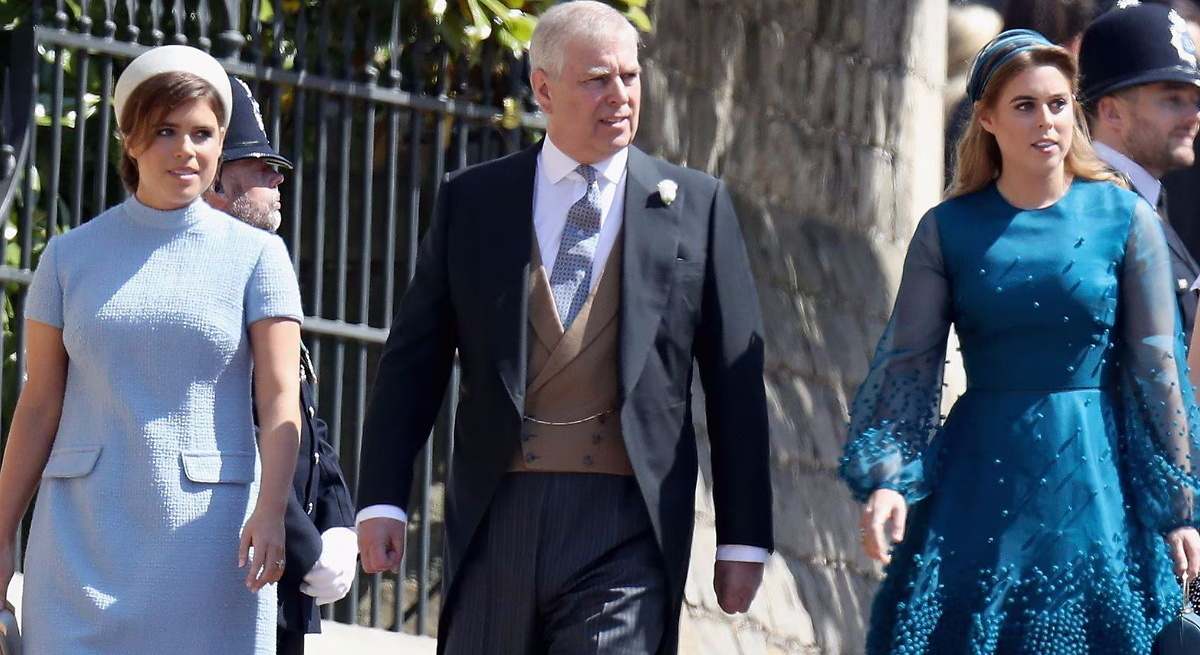 Andrés Mountbatten cobraba a los empleados de palacio por sus ...