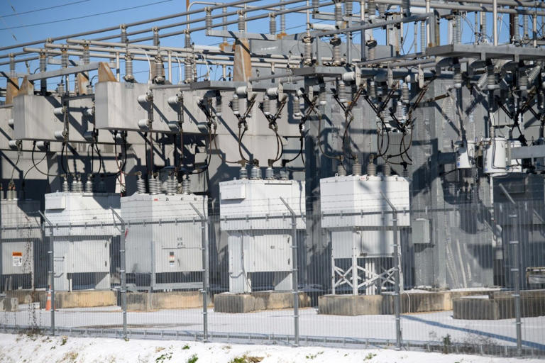Trump administration taps data centers for backup power ahead of snowstorm