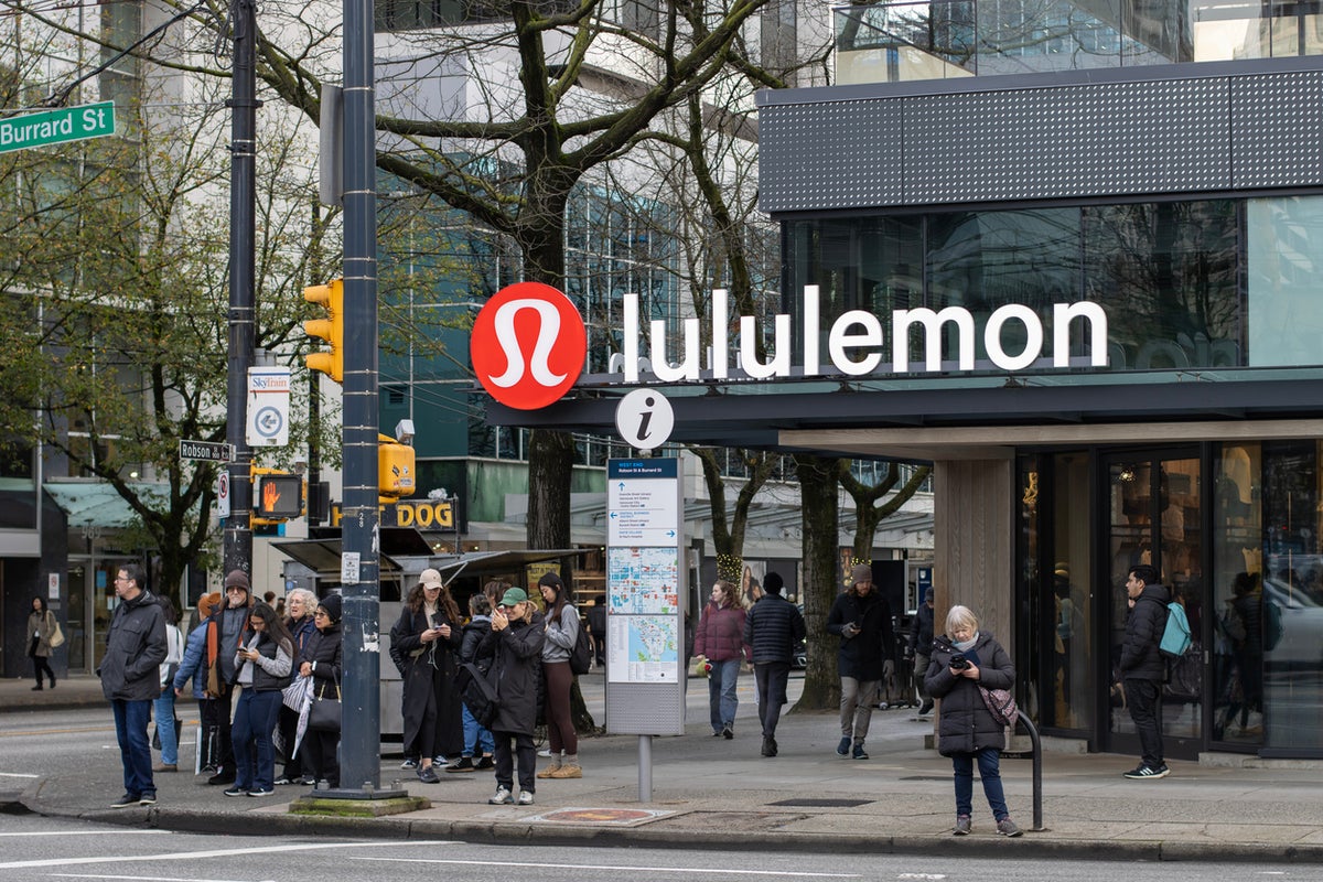 Lululemon instructs shoppers how to wear their 'see-through' leggings