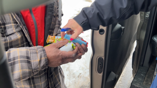 Detroit nonprofit shuttles homeless residents to shelter, provides ...