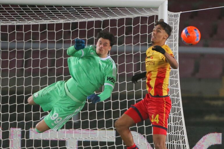 Svilar ammette: "In allenamento Pisilli lo soffro un po'… Calcia molto ...