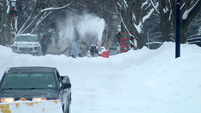 Alerts for lake effect snow, arctic cold first. Widespread snowstorm ...