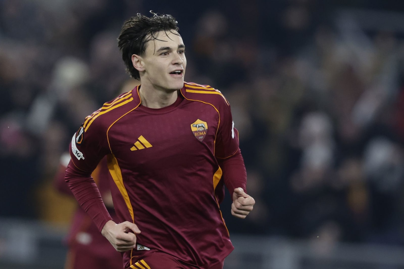 Stuttgart hopes of last 16 spot takes blow in defeat to Roma