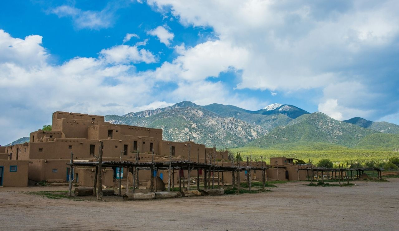 10 modern hippie havens where creativity and laid-back living flourish