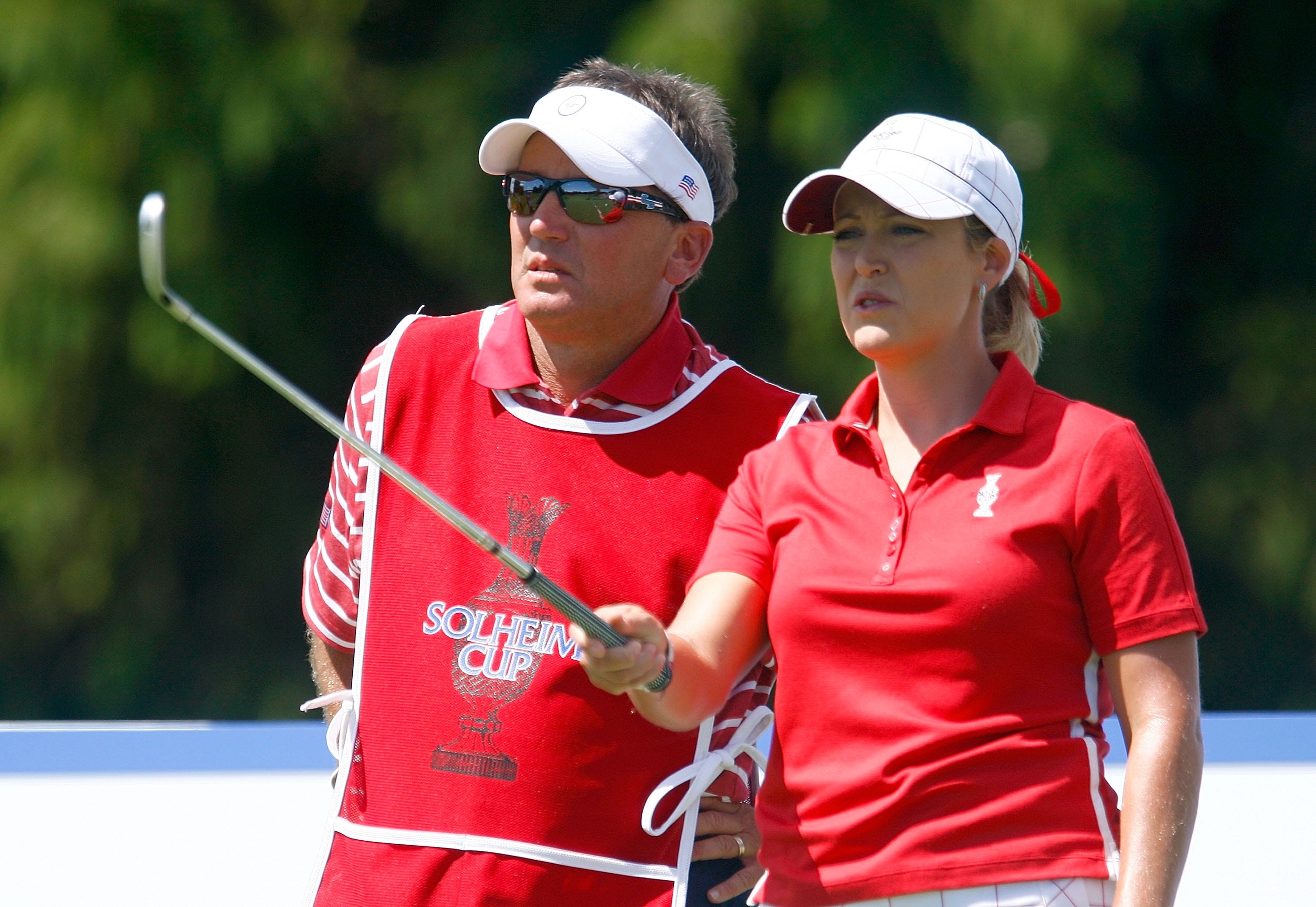 Brooke Henderson to debut new caddie as sister prepares for first child