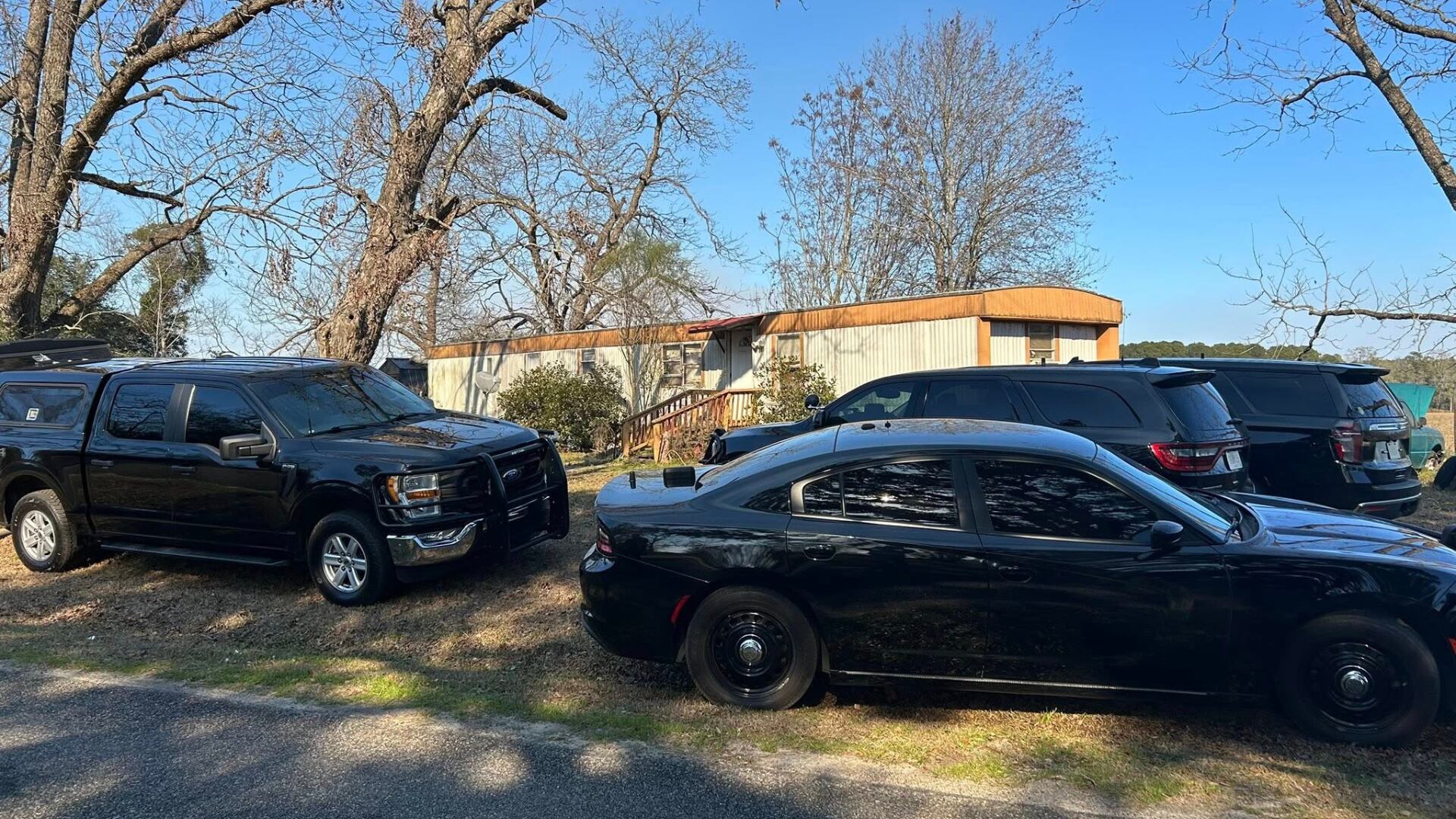 Bones found inside empty residence following missing persons report in ...