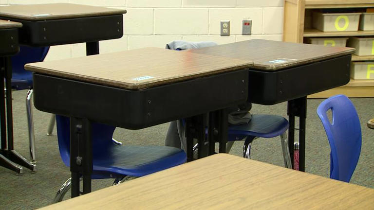 GRPS, all public school districts call snow day Friday