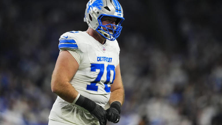 Detroit Lions offensive tackle Dan Skipper announces retirement to ...