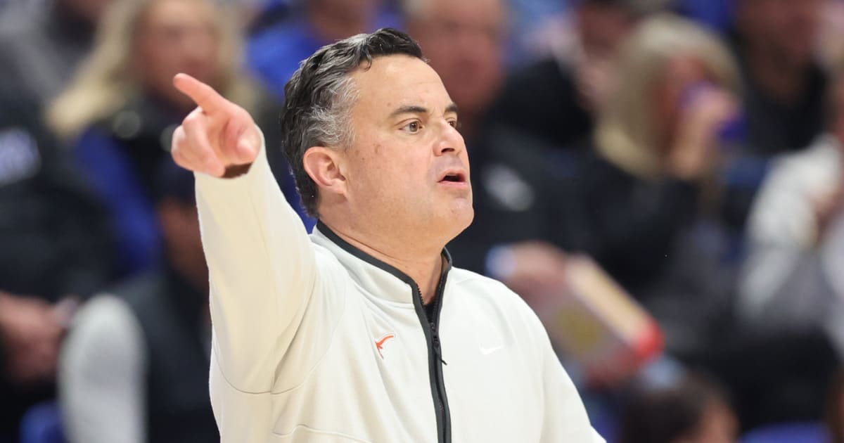 Texas HC Sean Miller praised Kentucky’s ability to attack the Longhorns ...
