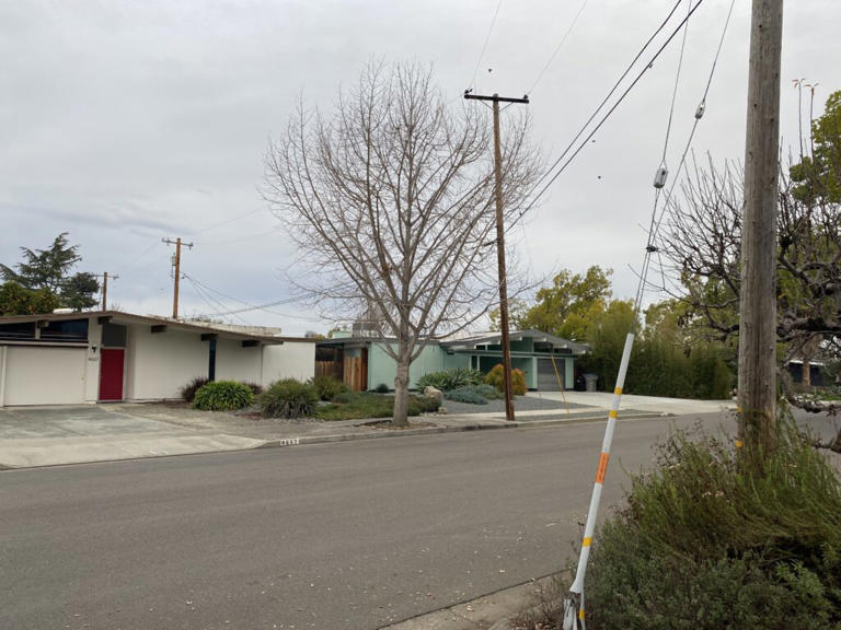 West San Jose neighborhood fed up with power outages