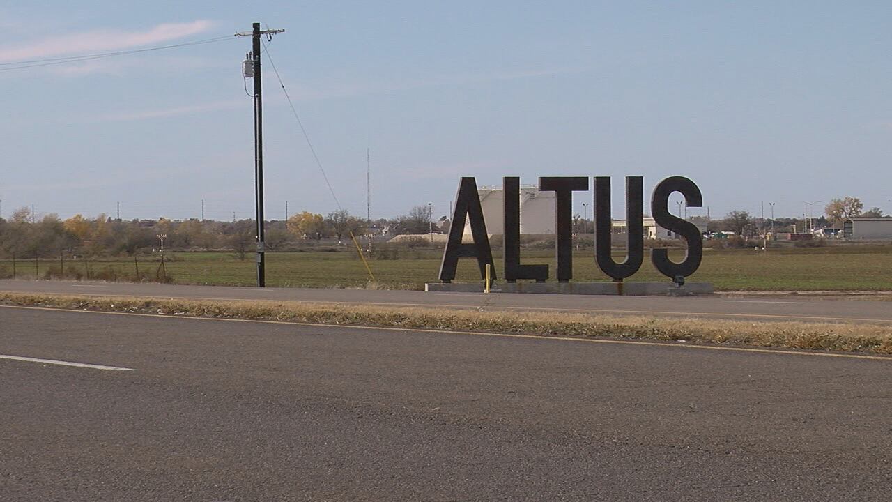 Altus extends operation of warming shelters through Wednesday