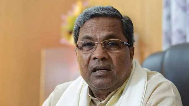 Siddaramaiah's solitary walk at Vidhana Soudha sparks debate