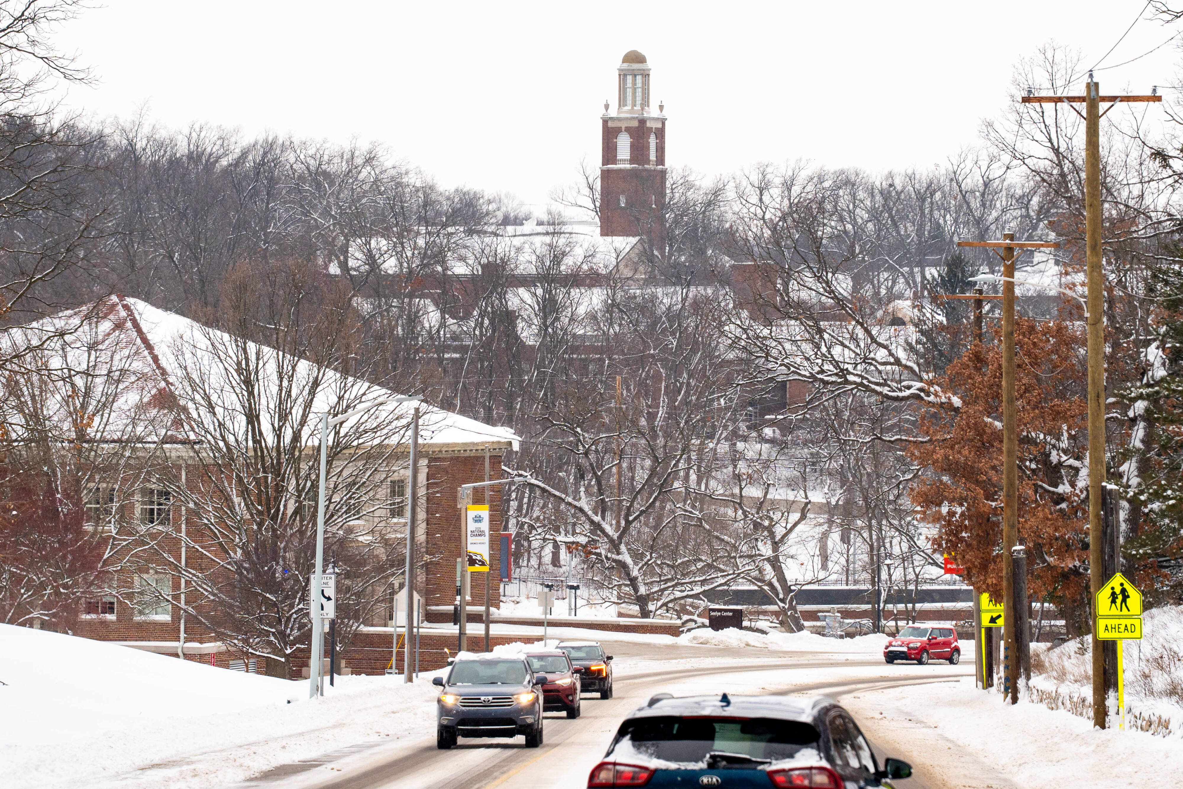 Nearly 150 crashes handled by state police in southwest Michigan over ...