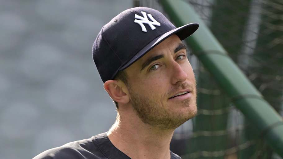 Cody Bellinger's wife Chase flaunts three words with his $162.5M ...