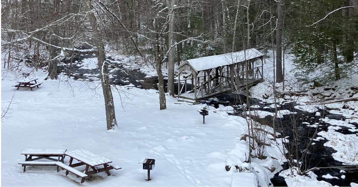 The most romantic Valentine's Day hike you'll find in Massachusetts