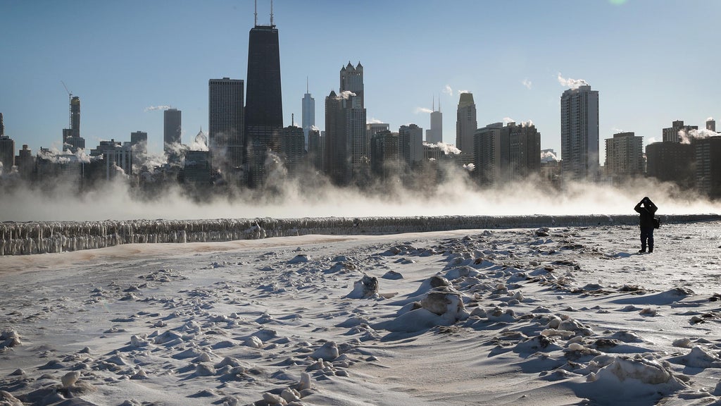 Chicago's 2026 polar plunge canceled due to extreme weather, beach ...