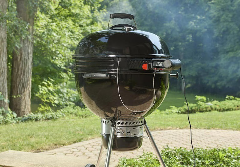 Weber kettle smart ring turns your charcoal kettle into a set-and ...